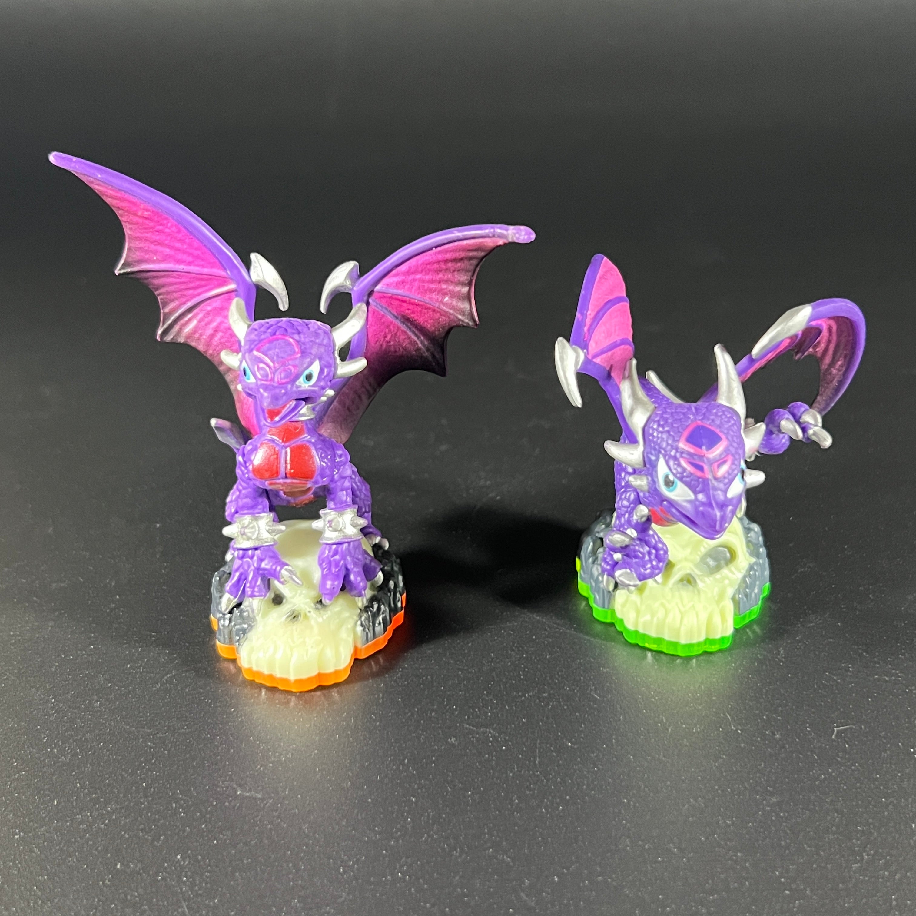 Skylanders Cynder Figure Pair – Adventure Room